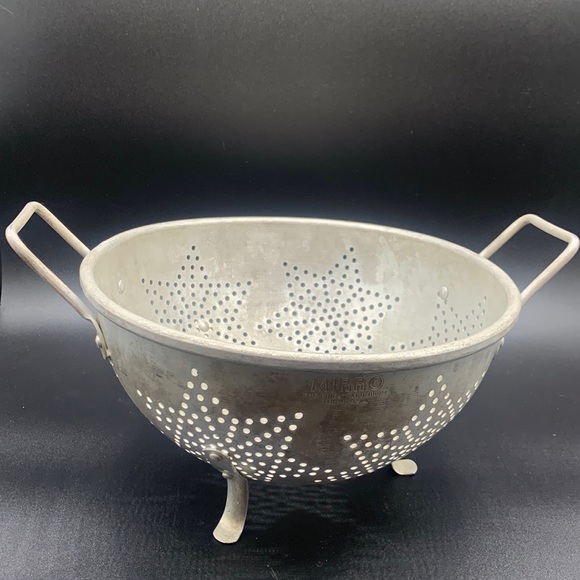 mirro | Kitchen | Vintage Mirro Aluminum Colander Strainer Star Design ...